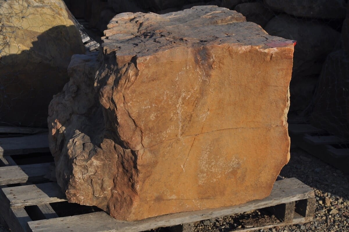 Featured Stones - Cougarstone