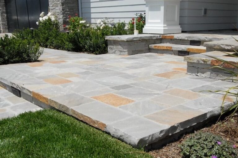 Whistler Random Ashlar - Cougar Stone