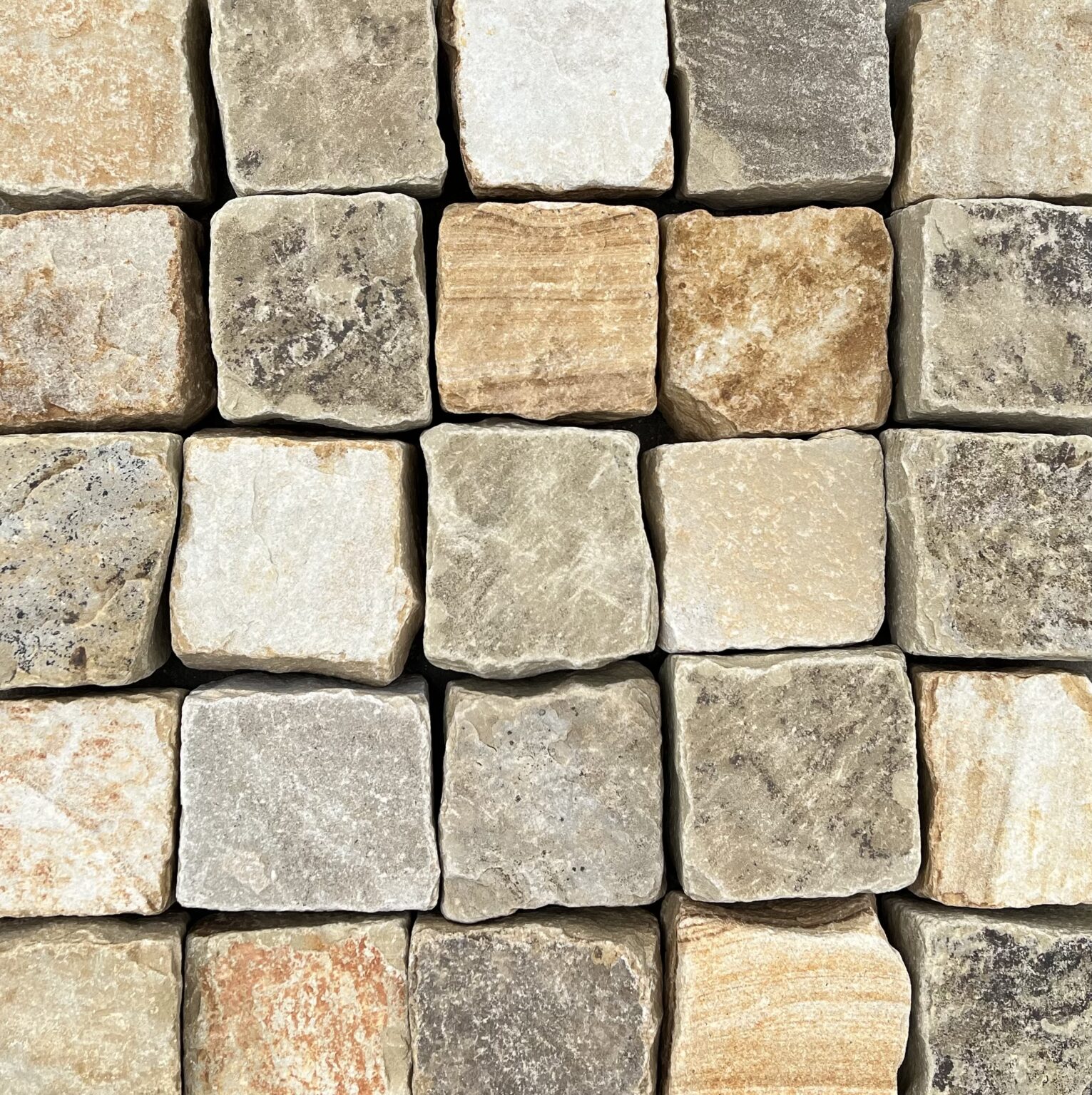 Sundance Antique Cobblestone - Cougar Stone